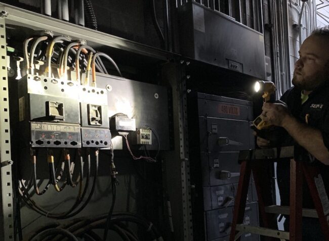 24-Hour Service - Serve Electric